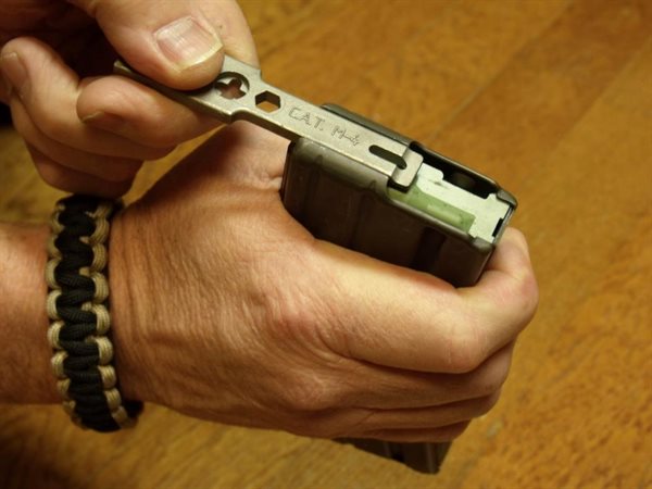 CAT M-4 Tool - Bolt and Carrier Cleaner